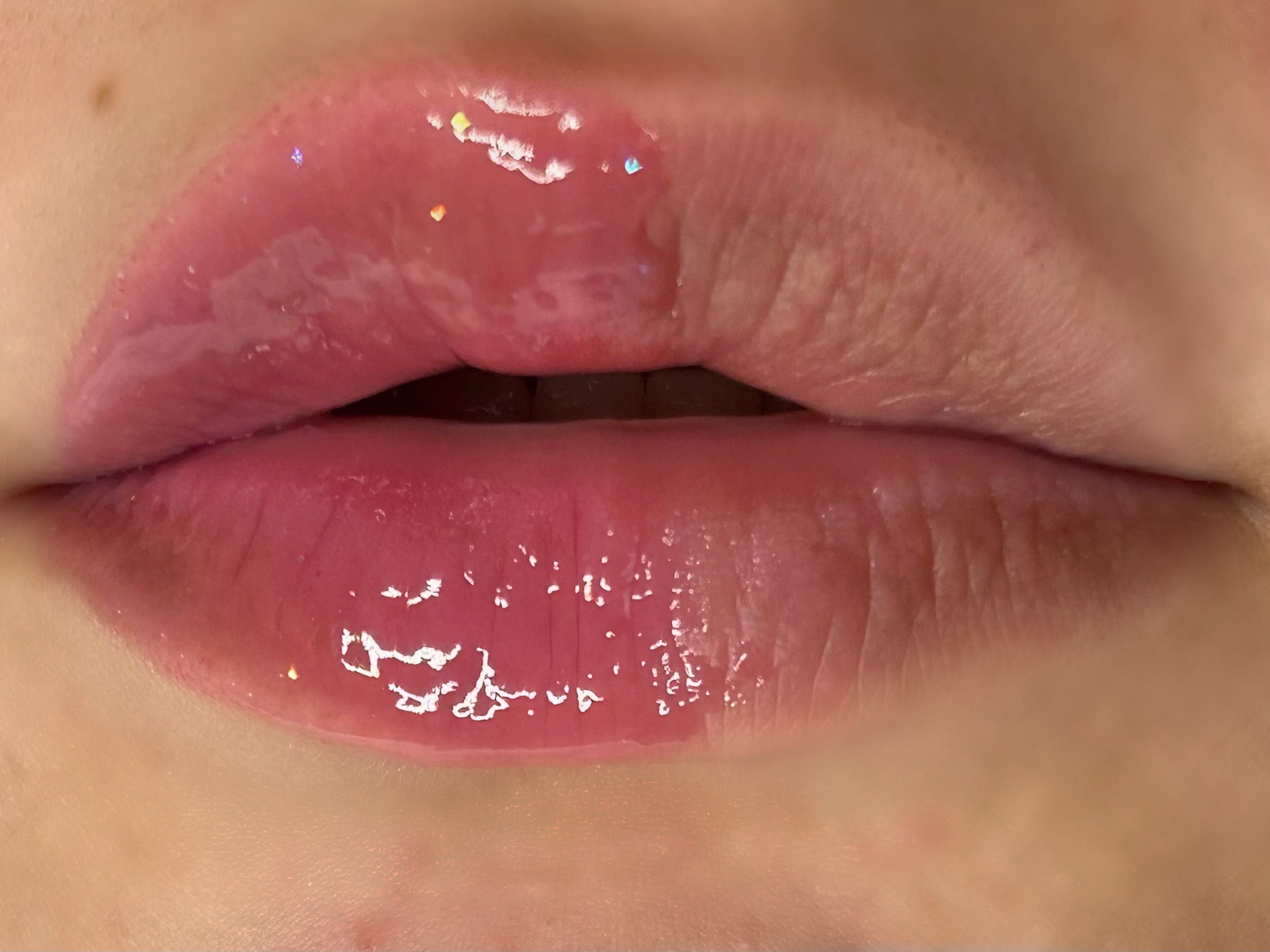 Mabel color changing lip plumper – Emiliaxcosmetics